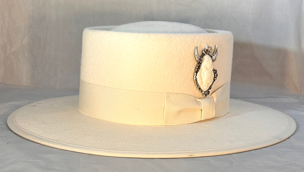 The Albino – Ted Jackson Collection